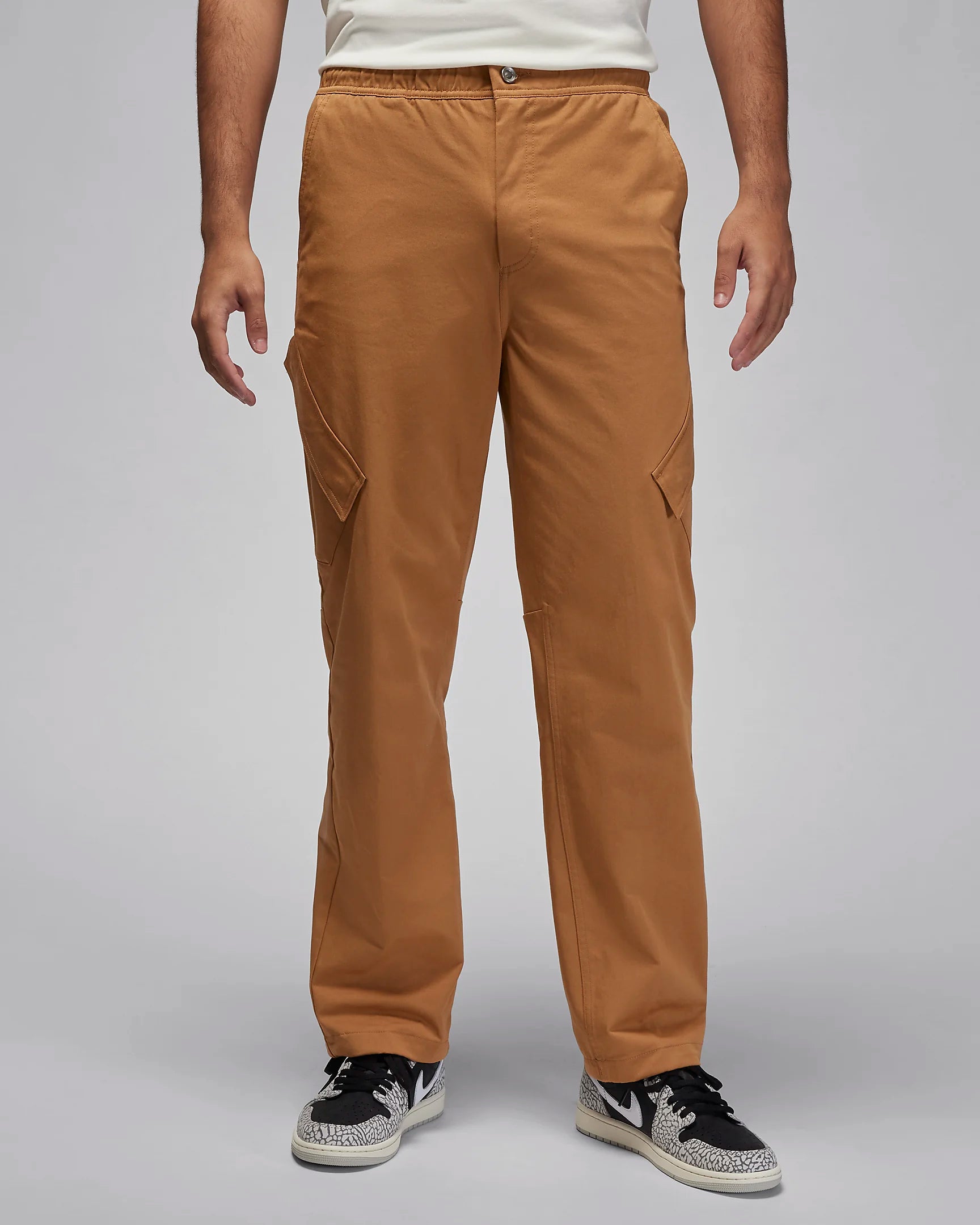 Jordan Essentials Men's Chicago Trousers 'Legend Brown' – Bouncewear